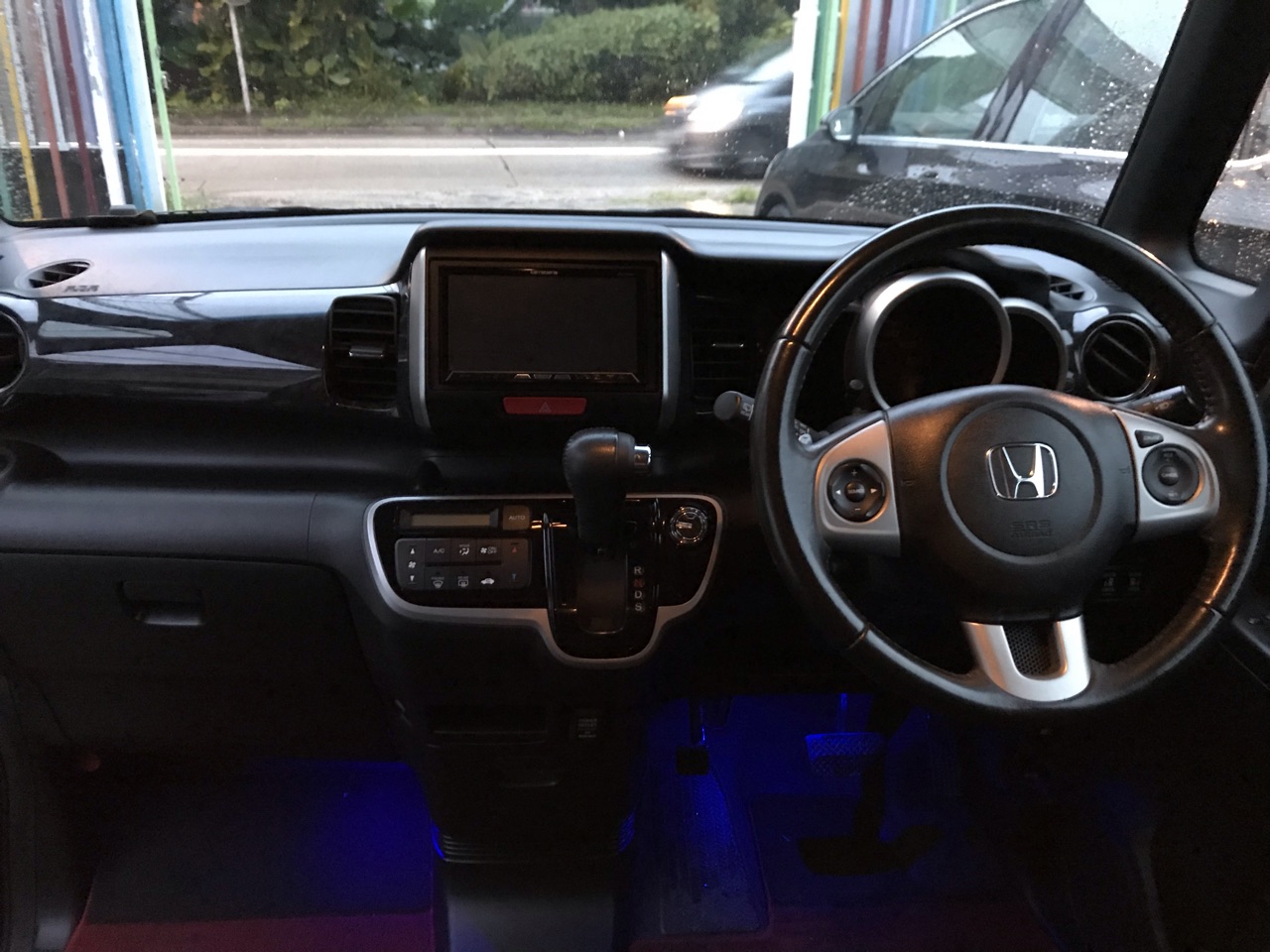 本田 Honda N-BOX MODULO CUSTOM Turbo - Price.com.hk 汽車買賣平台