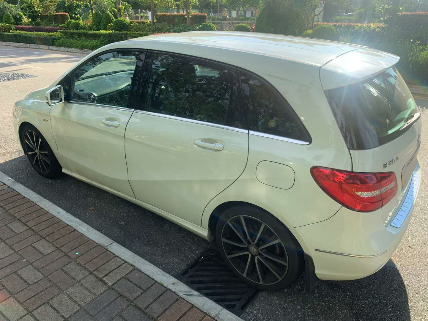 平治 Mercedes-Benz B200 - Price.com.hk 汽車買賣平台