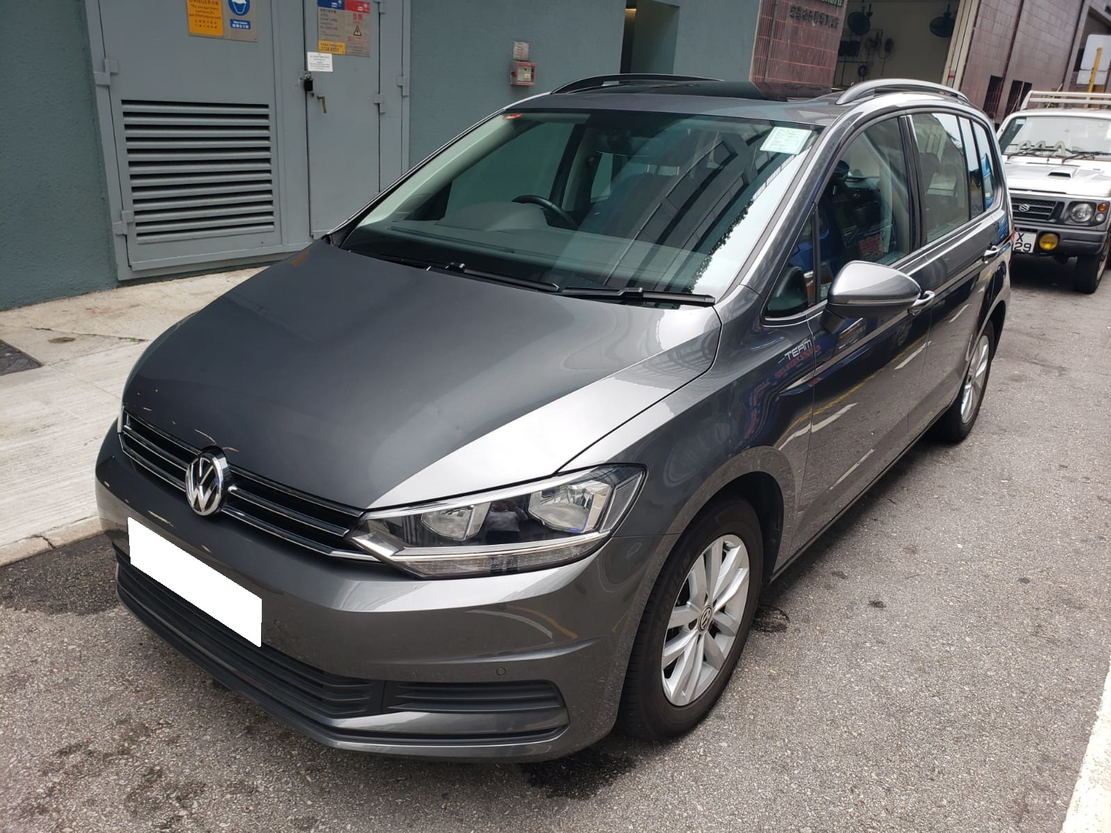福士 Volkswagen Touran - Price.com.hk 汽車買賣平台