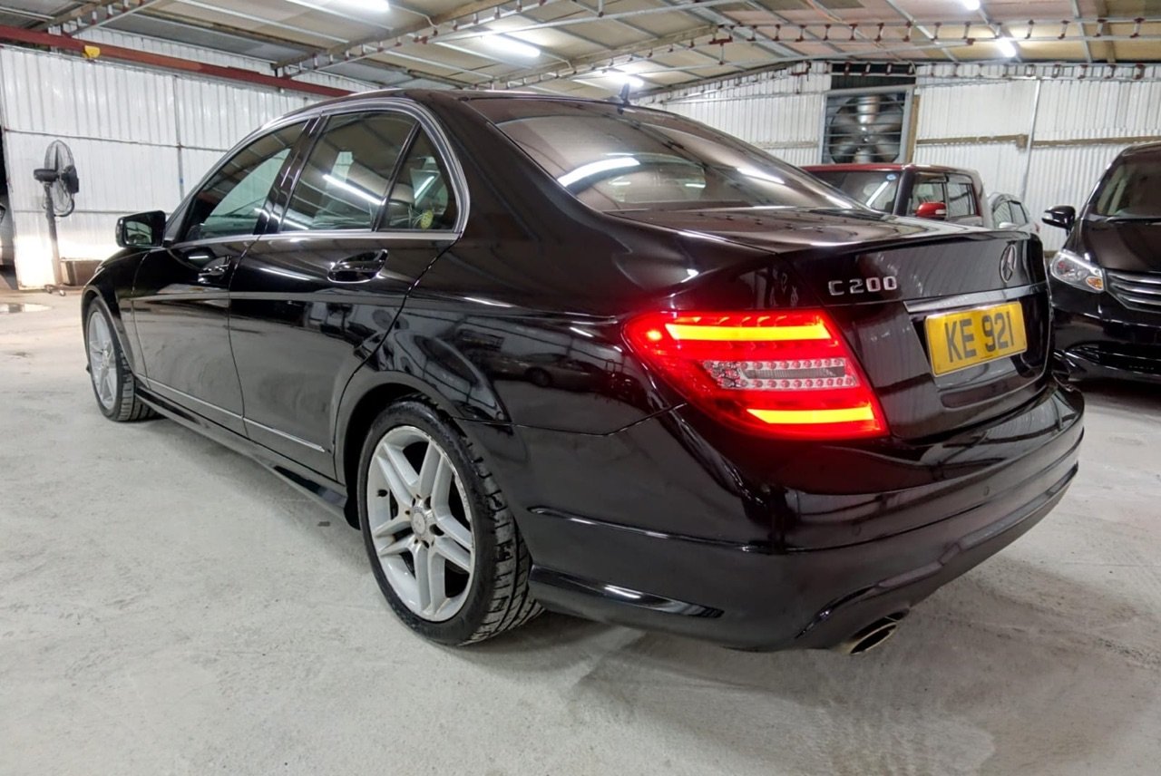 平治 Mercedes-Benz C200 CGI AMG Blue Efficiency fa - Price.com.hk 汽車買賣平台