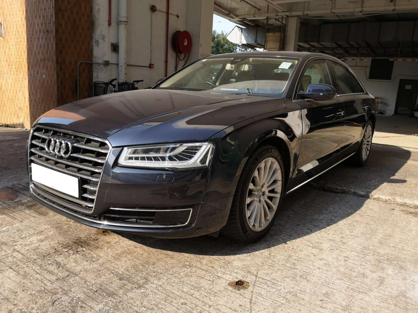 奧迪 Audi A8 60TFSI LWB - Price.com.hk 汽車買賣平台