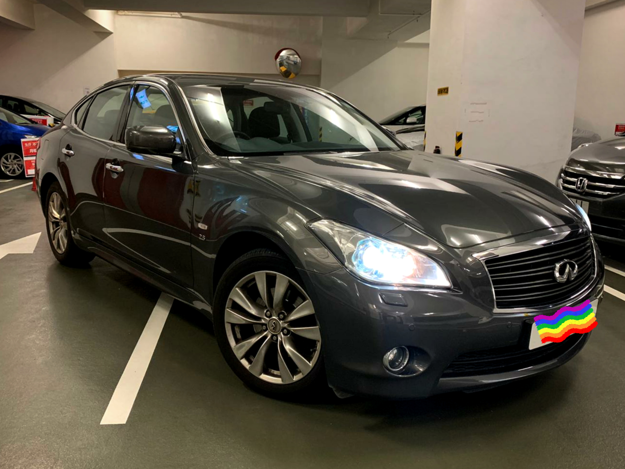 無限 Infiniti Q70 2.5 - Price.com.hk 汽車買賣平台