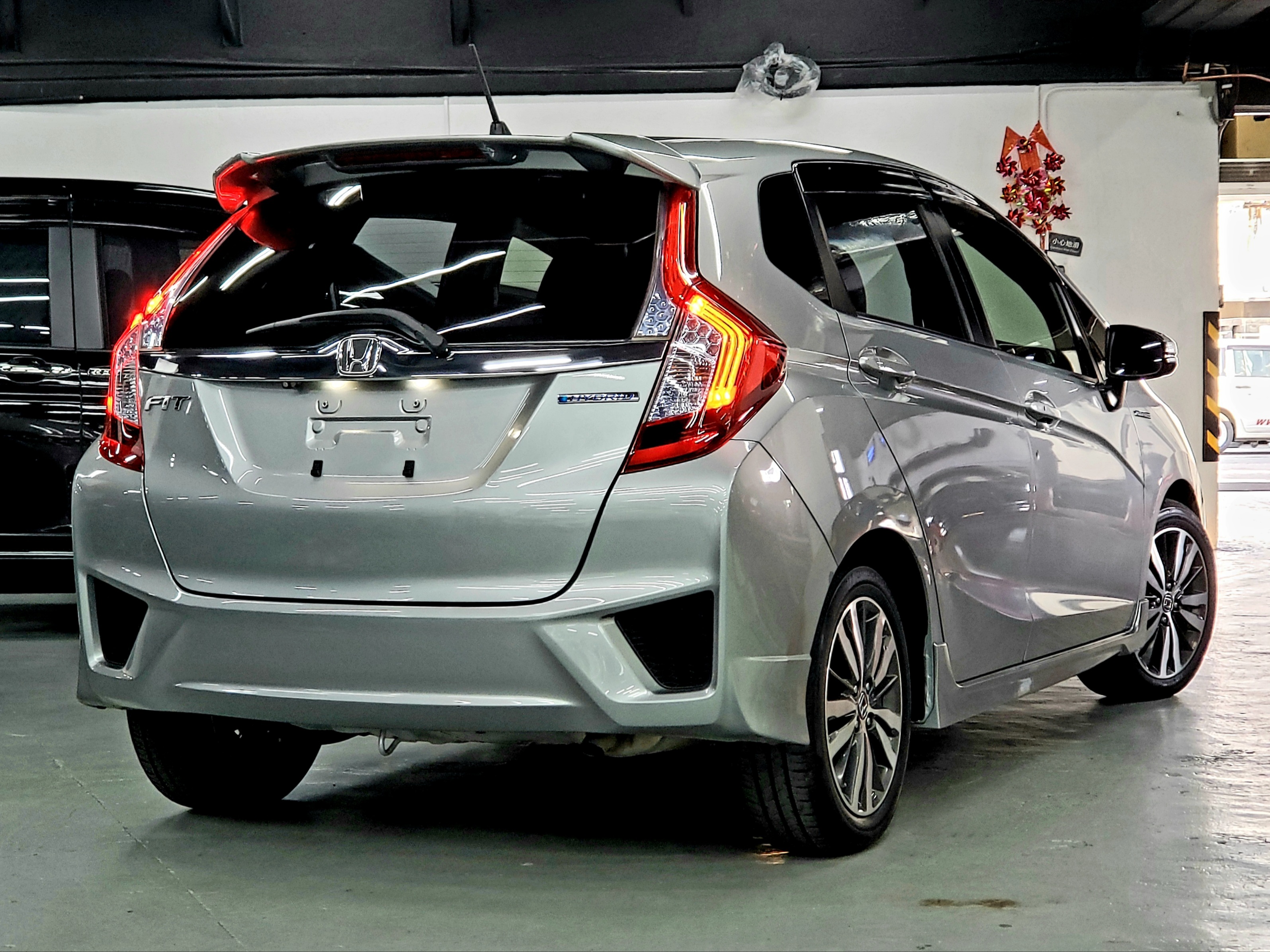 本田 Honda FIT HYBRID GP5 S PACKAGE - Price.com.hk 汽車買賣平台
