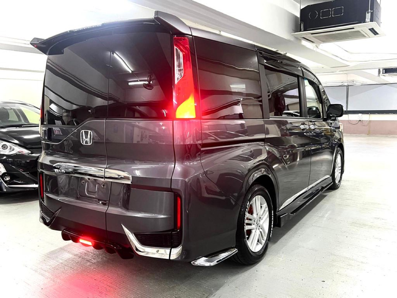 本田 Honda STEPWGN HYBRID RP5 MUGEN - Price.com.hk 汽車買賣平台