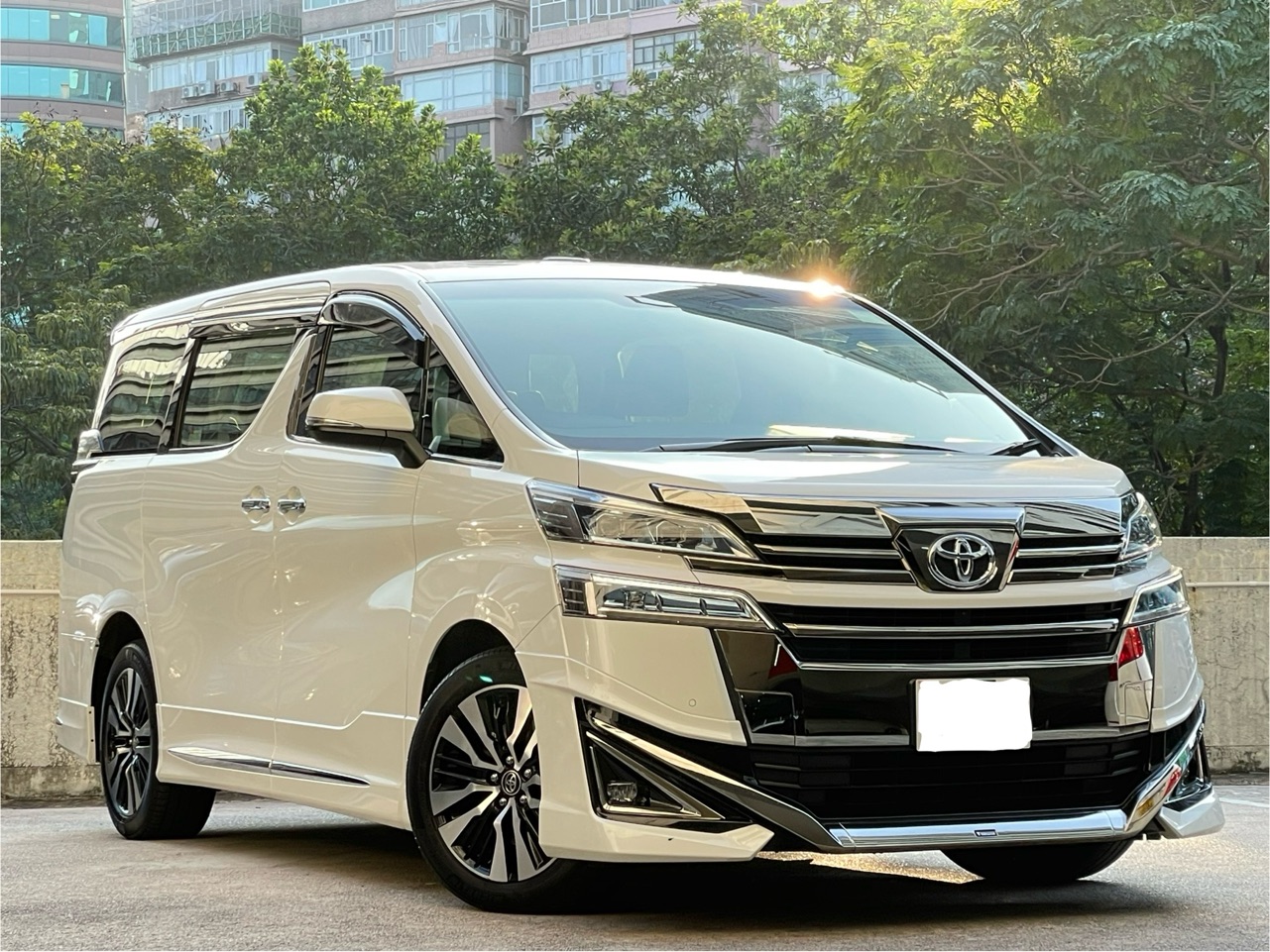 豐田 Toyota Vellfire 3.5 ZG - Price.com.hk 汽車買賣平台