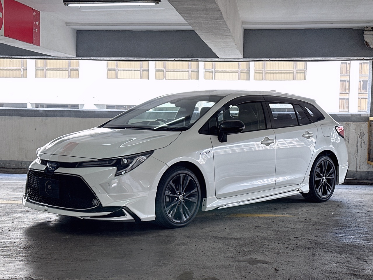 豐田 Toyota Corolla TOURING HYBRID WXB - Price.com.hk 汽車買賣平台