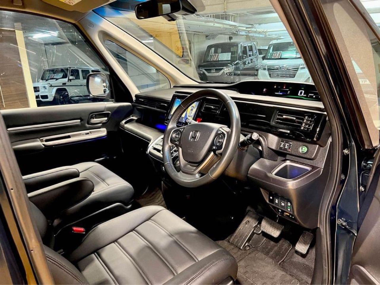 本田 Honda STEPWGN HYBRID SPADA RP5 - Price.com.hk 汽車買賣平台