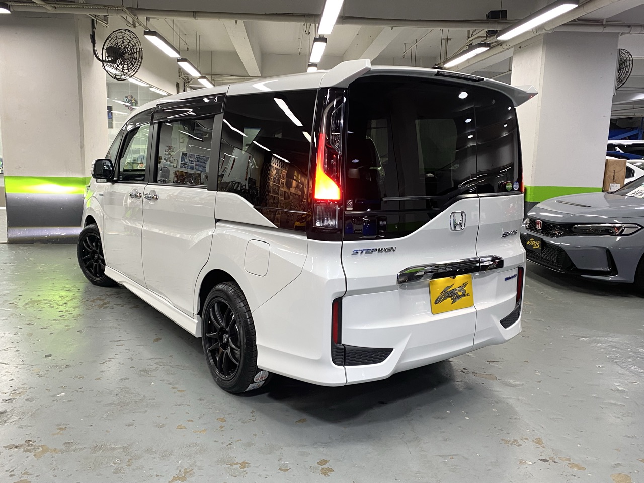 本田 Honda STEPWGN HYBRID EX RP5 - Price.com.hk 汽車買賣平台