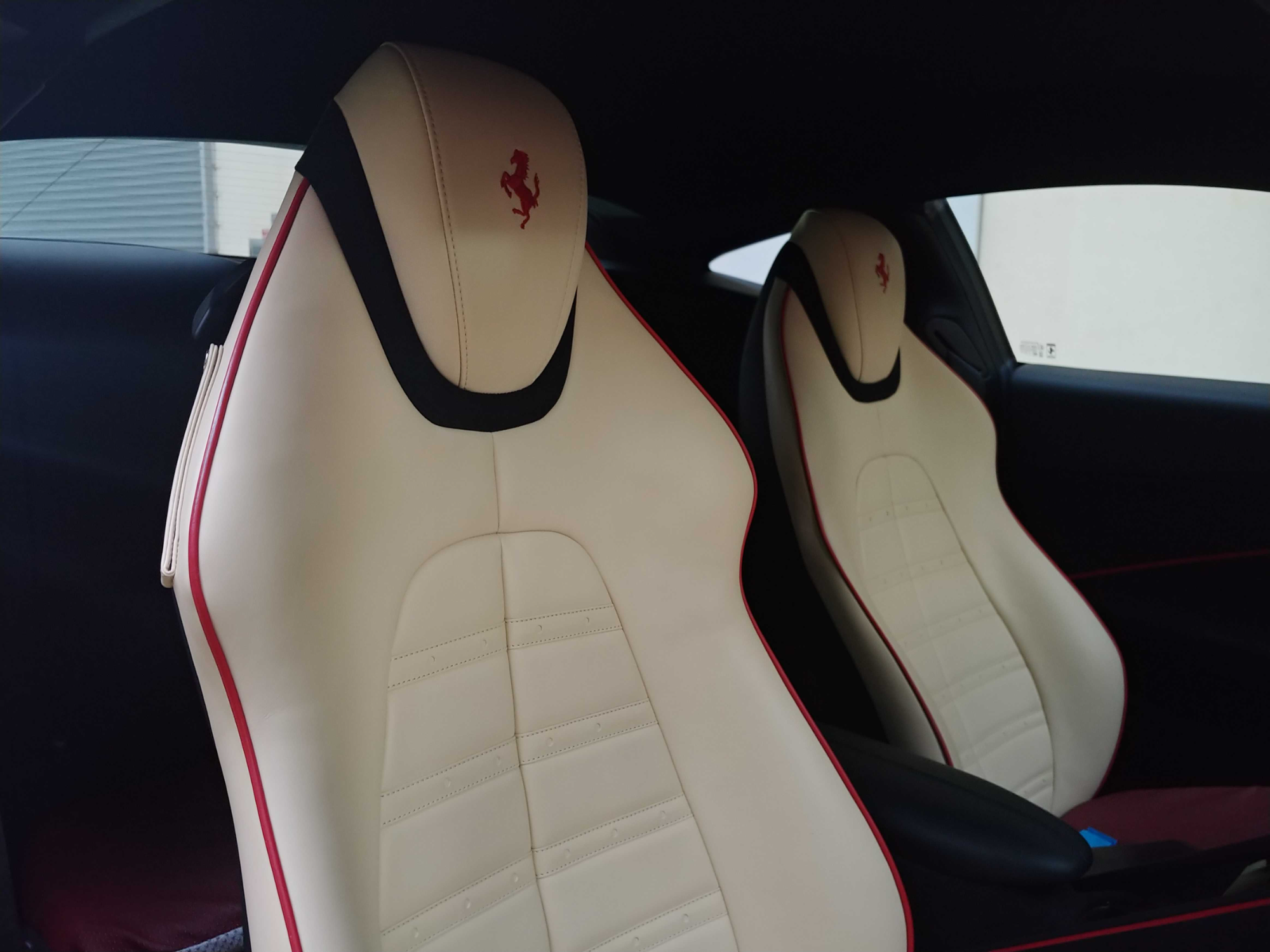 法拉利 Ferrari ROMA - Price.com.hk 汽車買賣平台